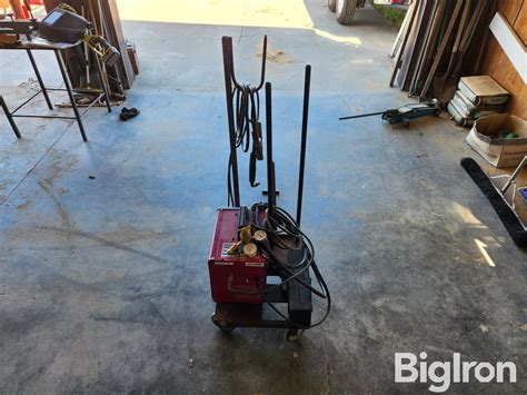 Lincoln Electric Weld Pak HD Wire Feed Welder W Cart Agriculture