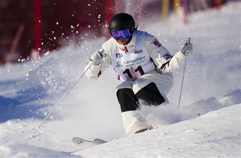 Coupe Du Monde De Val Saint Côme Mikaël Kingsbury Chute Elliot