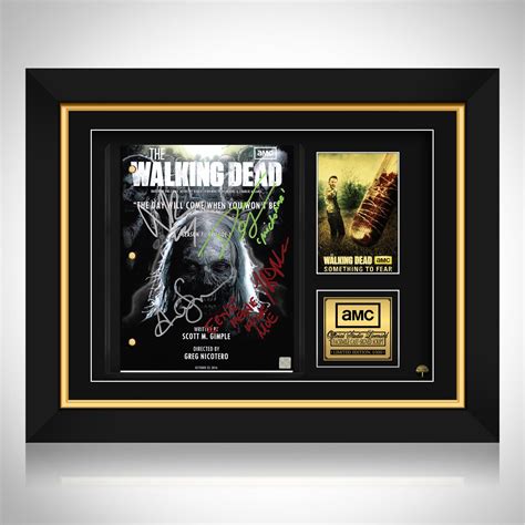 The Walking Dead Zombie Cover Script Limited Signature Edition Custom
