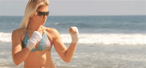 Bikini Karate Girl Sssentertainment By Ezzyartover On Deviantart