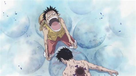 海贼王：路飞最接近死亡的三次经历，都是靠别人才能脱险