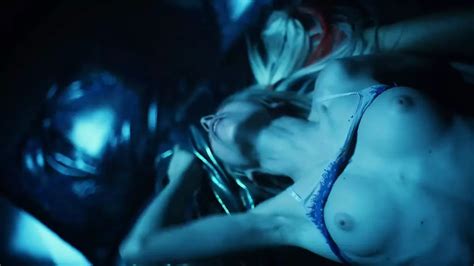 Hunter Schafer Euphoria S01e07 2019 Shemale Young Porn Xhamster