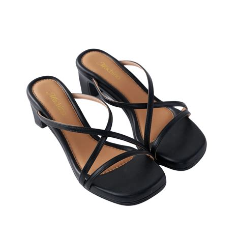 Elsa Heels In Black Machino