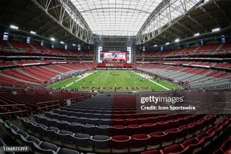 Arizona Cardinals Football Stadium Photos And Premium High Res Pictures