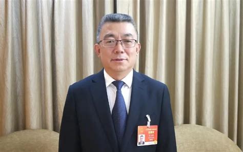 全国人大代表在两会上提议降低老赖的入刑门槛谈债权人能够通过什么方式让老赖受到刑事处罚 知乎