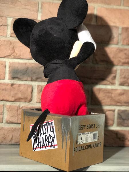 Peekaboo Mickey Guilty Chaos