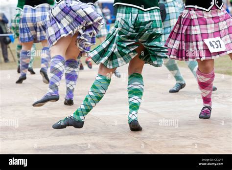 Highland Dancers Hi Res Stock Photography And Images Alamy