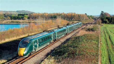 Class 80x Cracks To Be Repaired At Eastleigh