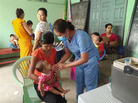 ပေါင်မြို့နယ်တွင် အသက် ၁ နှစ်ခွဲအောက် ကလေးငယ်များနှင့် ကိုယ်ဝန်ဆောင်အမ