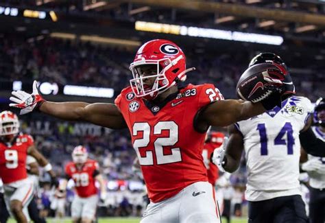 Georgia Rb Branson Robinson Knee Out For Season