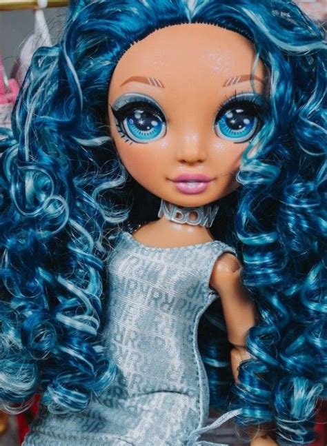 Brenda Smith Rainbow High Dolls