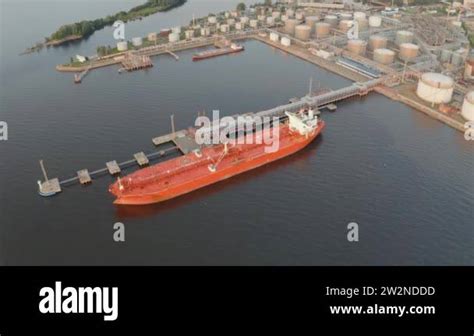 Oil Tanker Unloading Cargo Stock Videos And Footage Hd And 4k Video