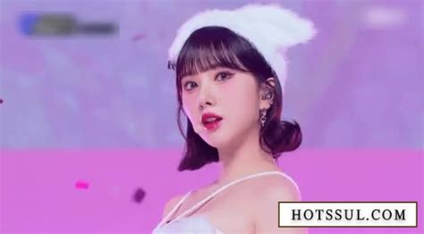 비비지 은하 겨드랑이 노출 짤 모음