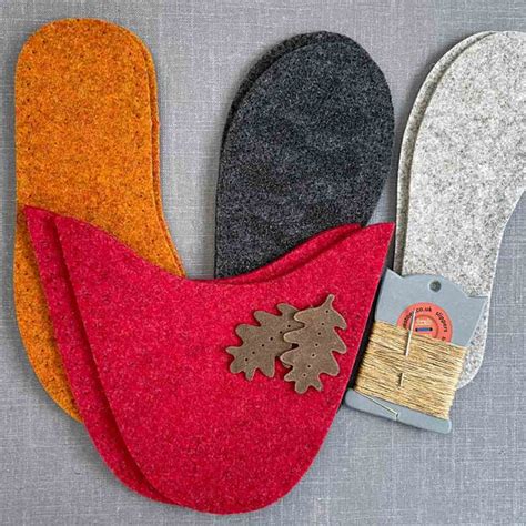 Oak Leaf Trimmed Design Diy Felt Slippers Usa And Canada Joes Toes Us