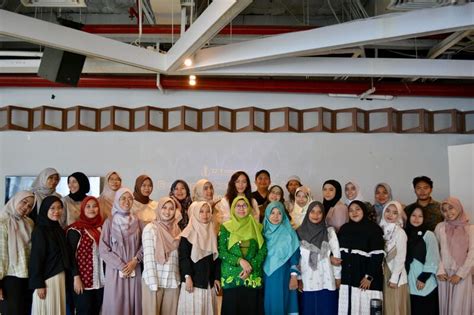 Pipit Indrawati On Linkedin Canva Canvaforeducation Teachertraining