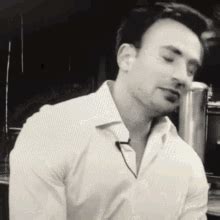 Chris Evans Abs Gif Chrisevans Abs Bed Discover Share Gifs