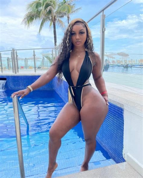 Shay Williams Feet