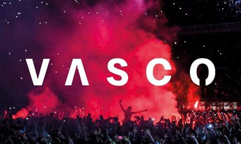 VASCO LIVE IL TOUR New Faces Stars Agenzia Di Moda E Spettacolo En New Faces And