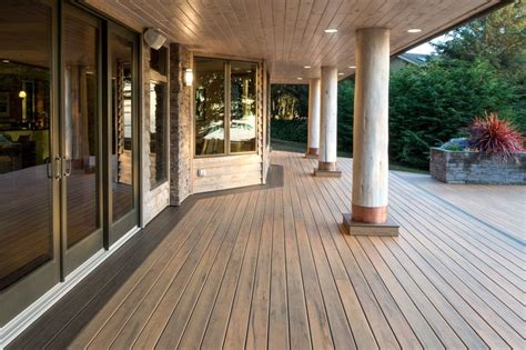 Timbertech Pecan With Mocha Border Decking