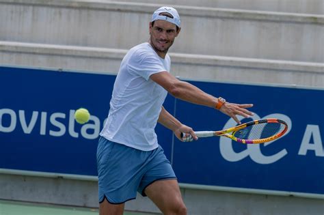 Australian Open Nadal Survives Shapovalov Scare Qualifies For Semi Final