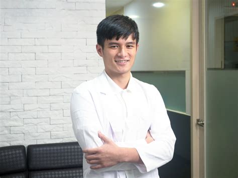 當代興國牙醫診所