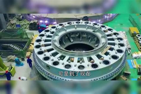在3千米高原建造水电站，中国耗资660亿，比6个鸟巢都要大鸟巢中国高原