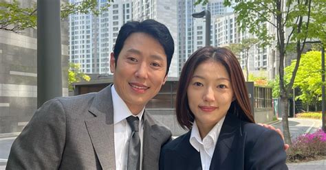 유명배우커플 신혼집에서 같이 살았다는 배우의 근황 스포엔 뉴세이