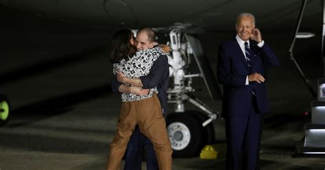 Llegaron A Estados Unidos Tres Ciudadanos Liberados En El Intercambio