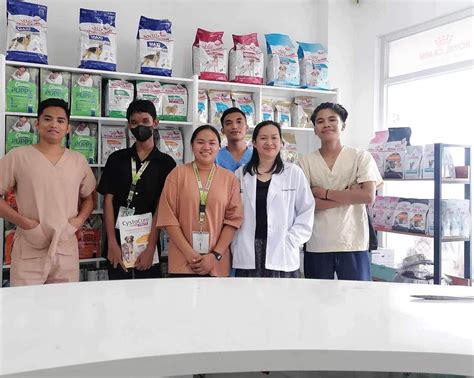 Same But Different Pawprints Veterinary Clinic