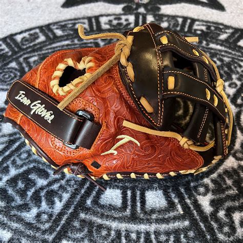Custom Baseball Softball Catchers Mitt With H Web Izaa Gloves