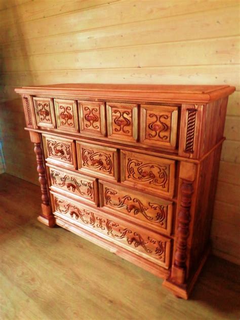 Резной комод из массива под старину купить, заказать