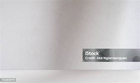 배경과 콘크리트 배경과 시멘트 선반은 검은색과 회색 빈 스튜디오 인테리어 빈 메시지 배경으로 제품을 보여줍니다 모던 양식에 대한 스톡 사진 및 기타 이미지 Istock