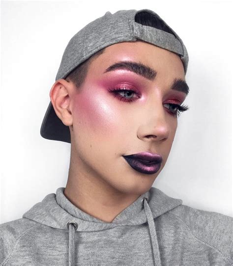 Inspiration Eye Makeup For Hot Pink Lips