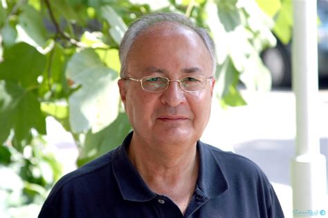 امید نقشینه یکی از وجوه تمایزشان صبر بود پیوست