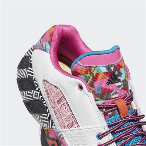Flightclub Sneaker