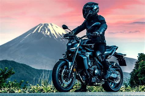 Yamaha Mt 09 Y Amt Llega La Primera Deportiva Automática Moto1pro