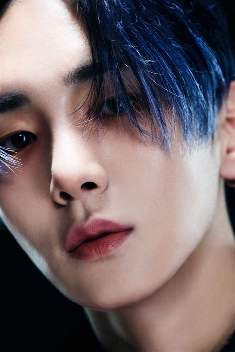 Update Shinee Drops Eye Catching Hard Mv Teaser Soompi