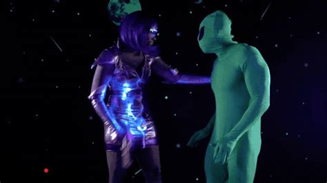 Space Detective Adriana Ambushed By Alien 69 1080p Wmv Amateur