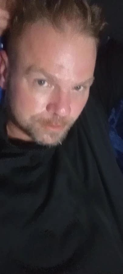 Me Naked Gay Amateur Amateur Porn Feat Mr Average XHamster