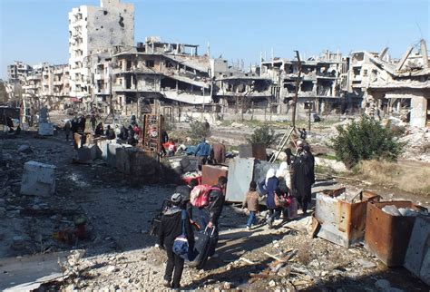 Syrians Flee Homs