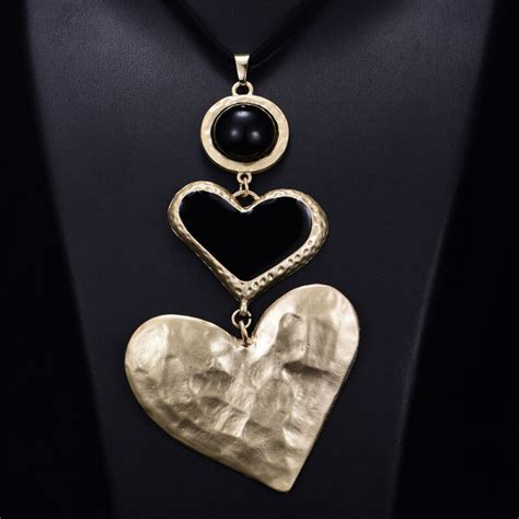 Love Heart кулон ожерелья для женщин большой панк готический уникальная личность кружева цепи