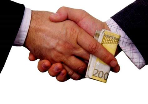 Giornata Internazionale Contro La Corruzione Accadde Oggi LaPressa It