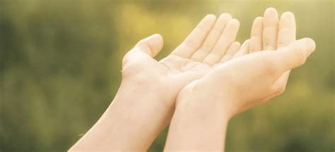 The Secret To Preventing Sweaty Hands And Workplace Dermatitis The