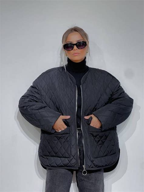 Стьобана куртка — ціна 1010 грн у каталозі Куртки Купити жіночі речі за доступною ціною на Шафі