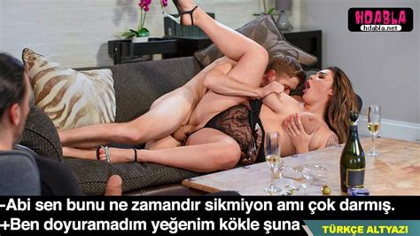 Pezevenk kocam beni başkasının altına verip sikilmemi izledi HdAbla