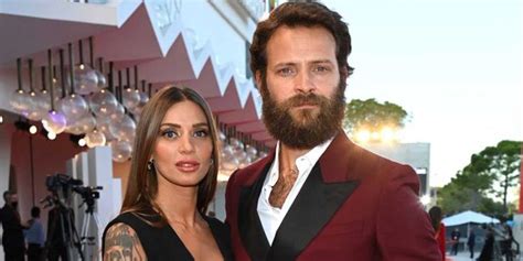 Chi è Irene Forti fidanzata di Alessandro Borghi Lattore Sono