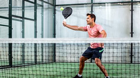 Qué es el Padel y porqué este deporte está de moda en Colombia