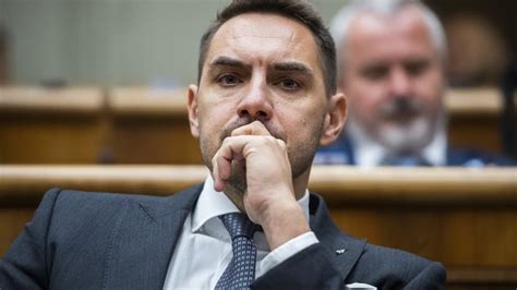 Stanka Z Ru E Pre Nevestu U Nov Vz Ah Nezapiera Prv Slov O Rom Niku S Gyimesim