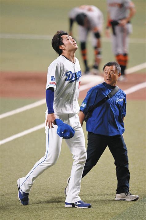 『宏斗大丈夫？』先頭打者の打球直撃、満塁弾浴びた中日・高橋宏斗にネットも心配「離脱とかはほんとやめてよ」：中日スポーツ・東京中日スポーツ