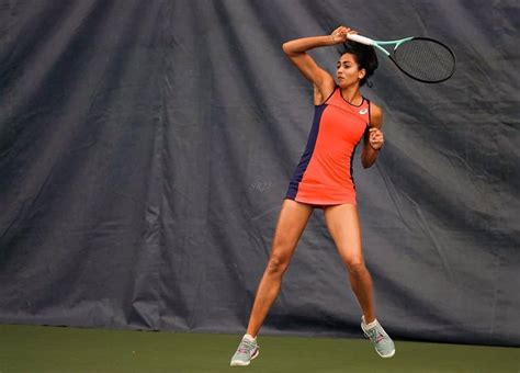 Gorgeous Karman Kaur Thandi Wins Most Stylish Sportsperson Award Netizens In Awe Of Hot Tennis